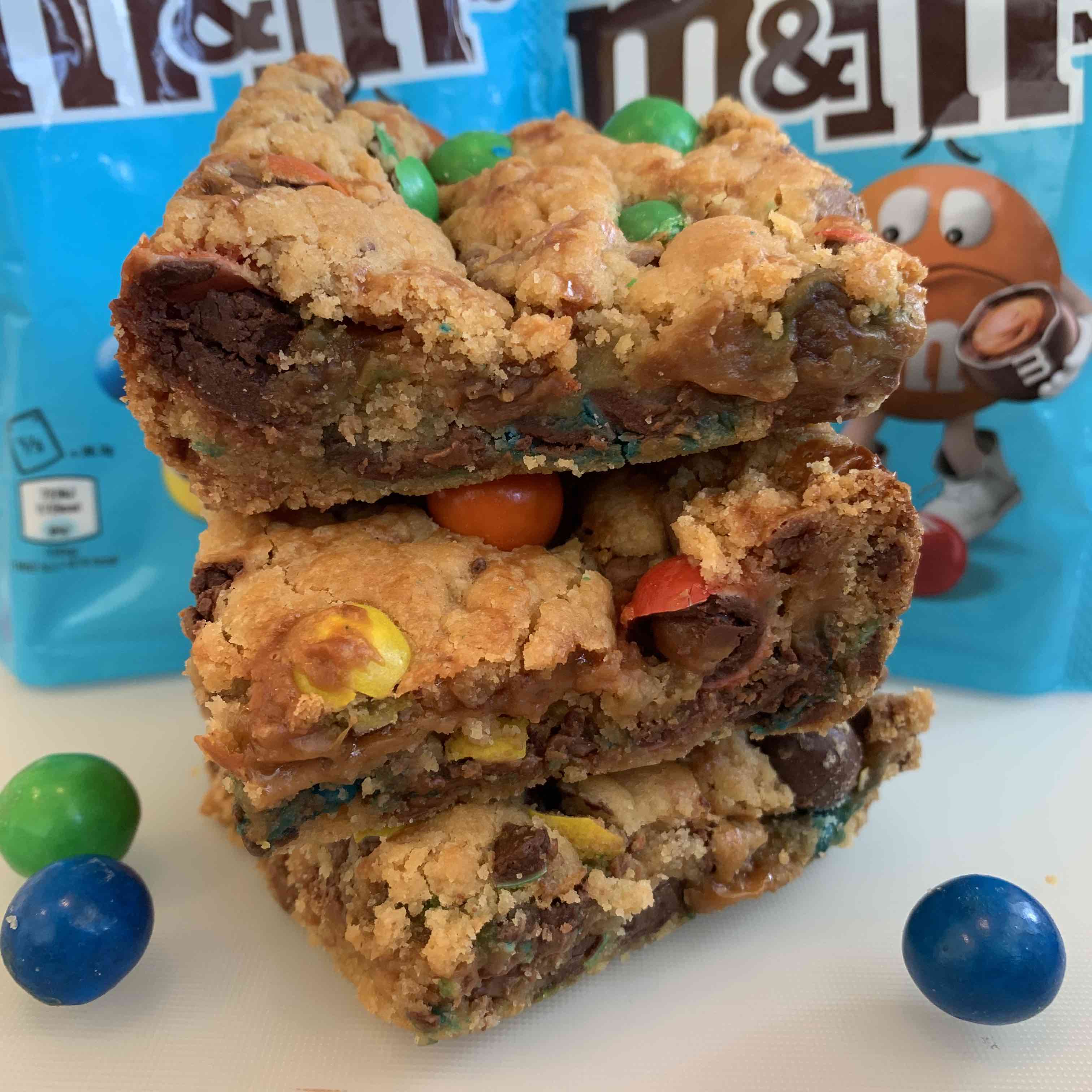 Salted Caramel M&M Cookie Bars